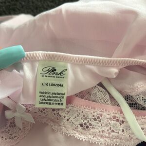 Frankie's Bikinis | Intimates & Sleepwear | Nwot Vs Pink By Frankies ...